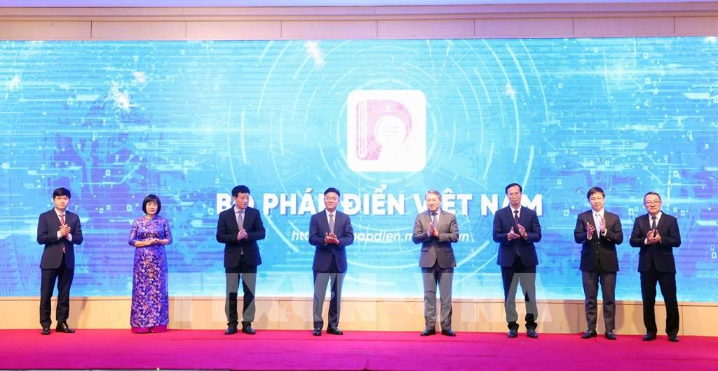 Công bố Bộ pháp điển Việt Nam - Nhân quyền Việt Nam